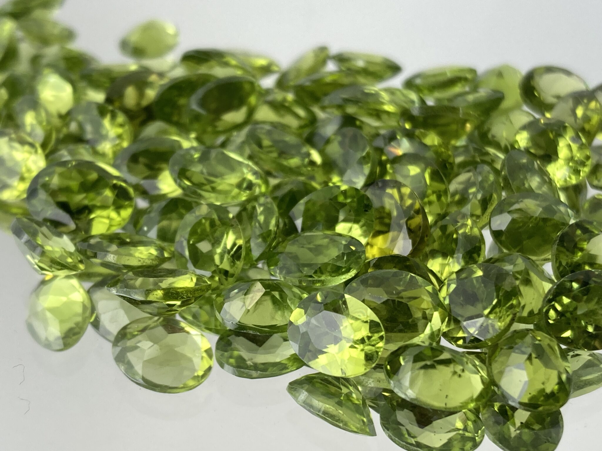 ペリドット | differencee（ディファレンシー）公式