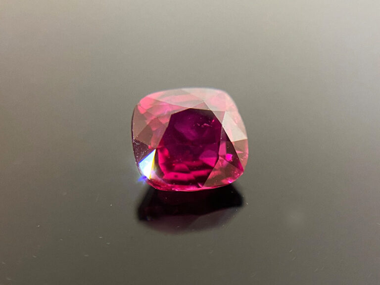 7月18日〜366日の誕生石〜 | differencee（ディファレンシー）公式