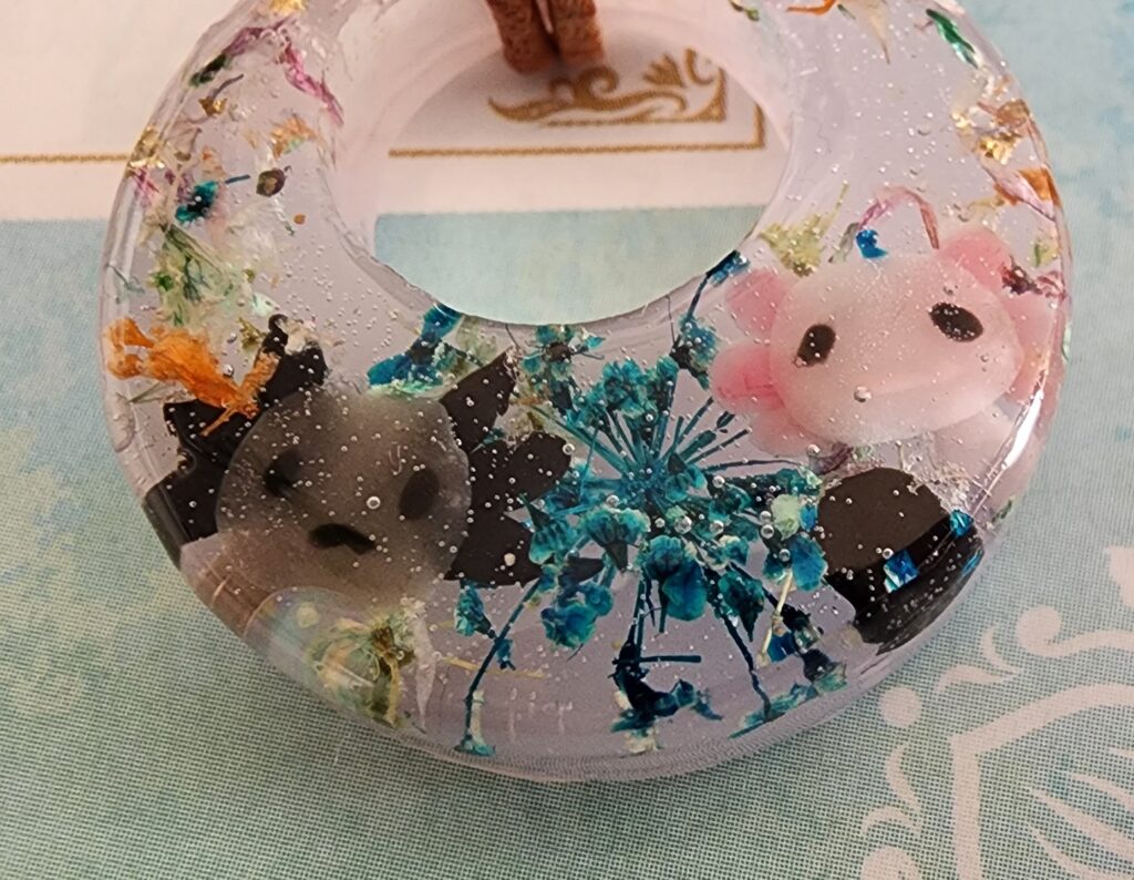 想い出と一緒にレジンでオリジナルチャーム | differencee（ディファレンシー）公式