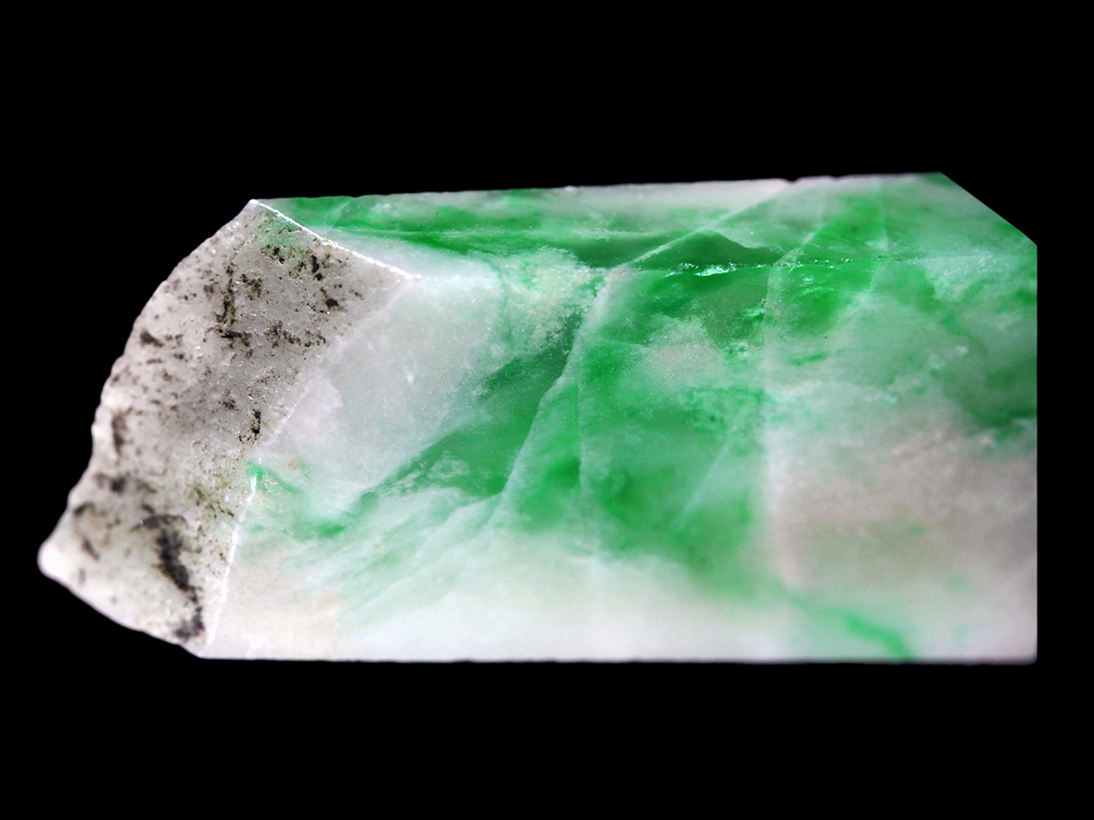 いしばし先生に聞く「日本の宝石鉱物」vol.01 | differencee（ディファレンシー）公式