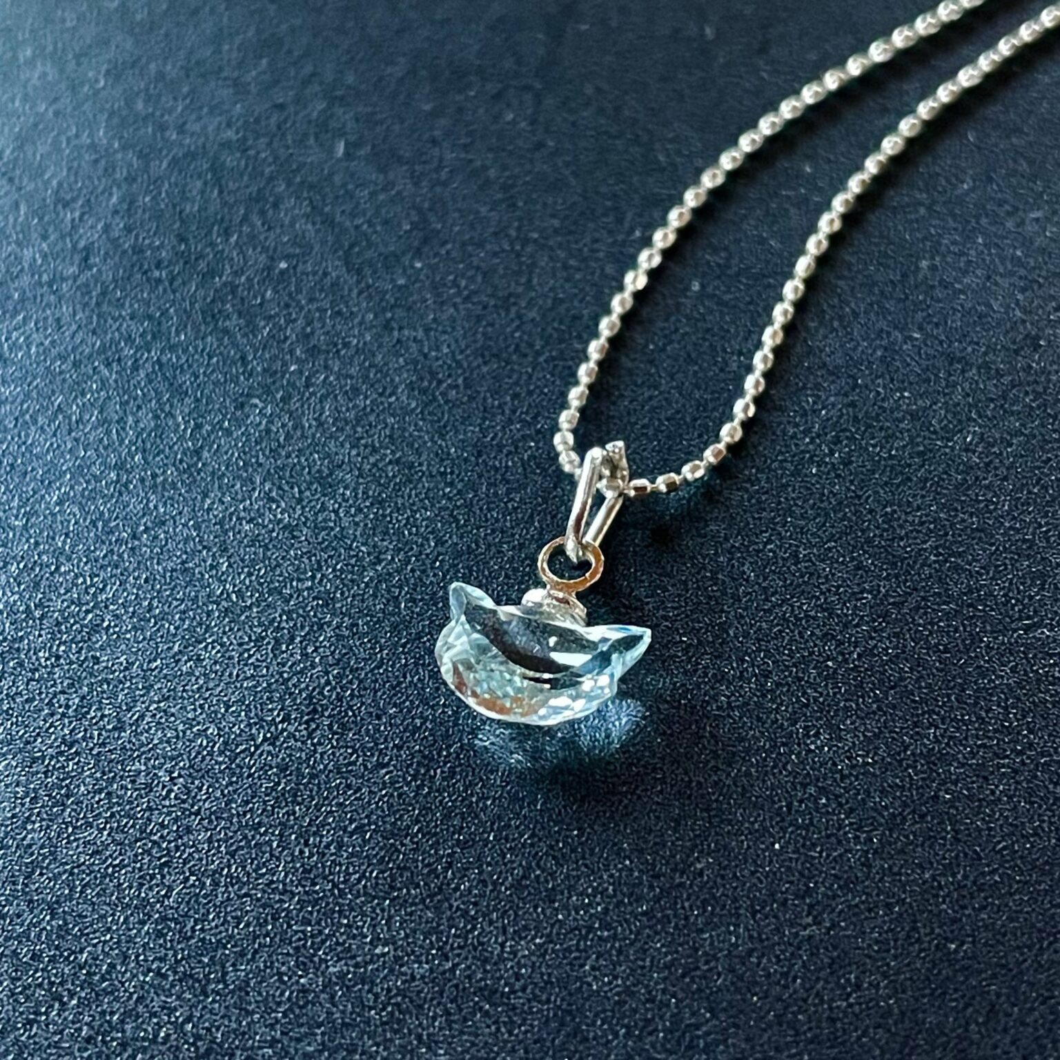 やっと見つけたアクアマリン | differencee（ディファレンシー）公式